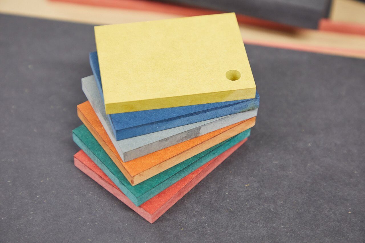 Material des Monats: Durchgefärbtes MDF | Modulor